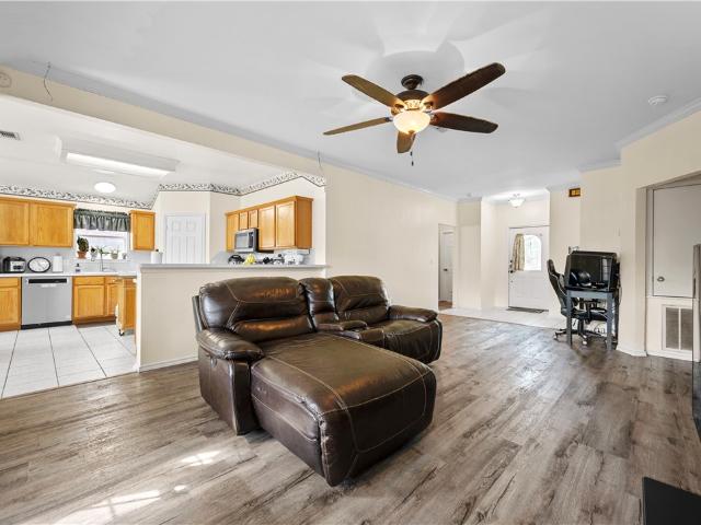 1129 Cupertino St, Portland, TX 78374 | MLS #471865 | Compass