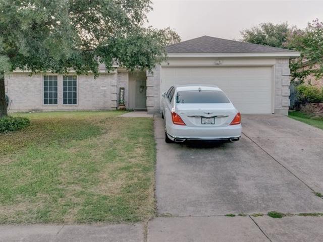 1129 Doreen St, Fort Worth, TX 76108