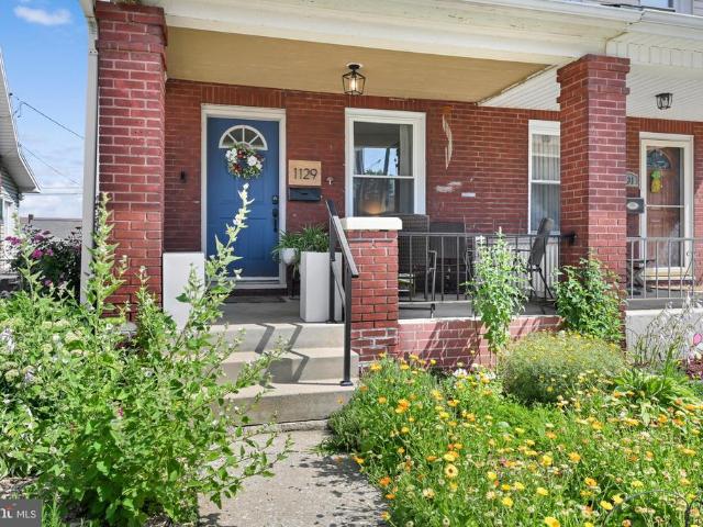 1129 E South Street