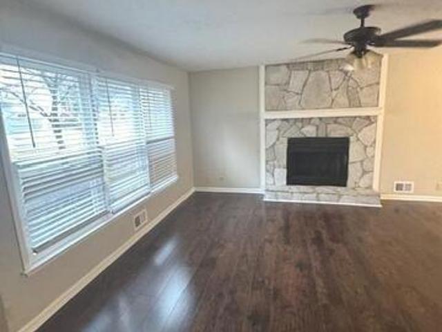 1129 Guernsey Drive