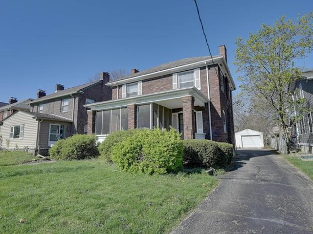 1129 Grandview Ave, Columbus, OH 43212