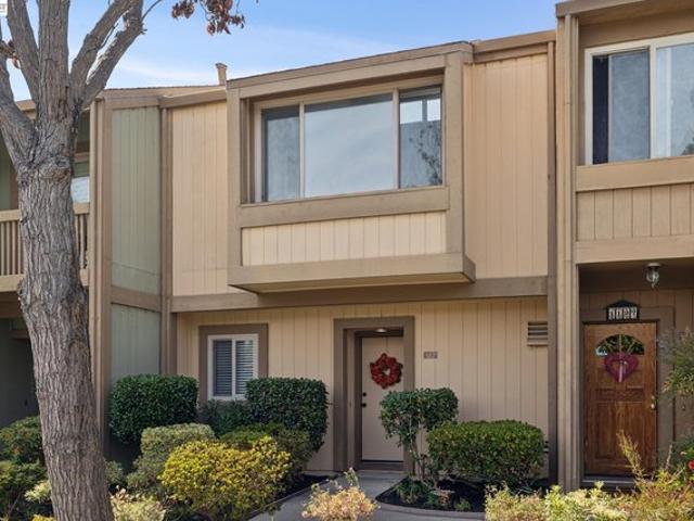 1129 Island Dr, Alameda, CA 94502