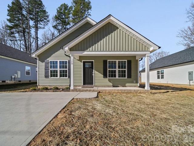 1129 Kenly St, Salisbury, NC 28144