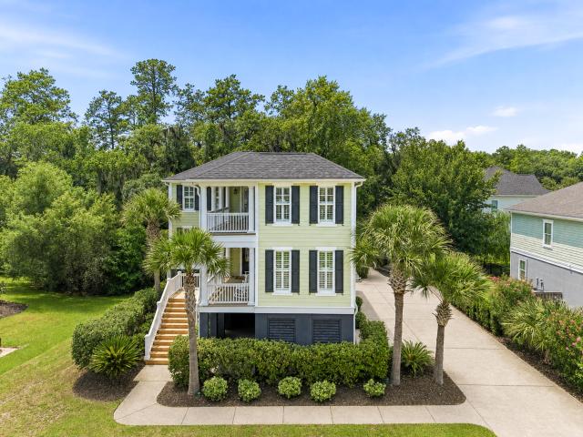 1129 Lands End Drive