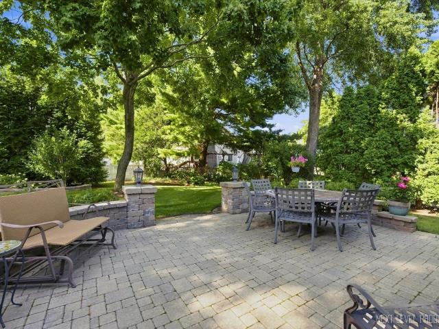 1129 Sunnybrook Drive