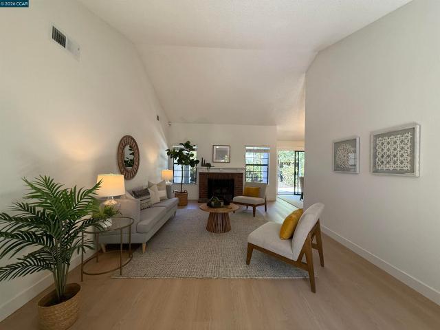 1129 Sunshine Circle