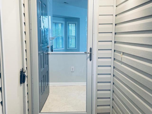1129 Turtle Creek Rd, Unit G, Greenville, NC 27858 | MLS #100565 | Compass