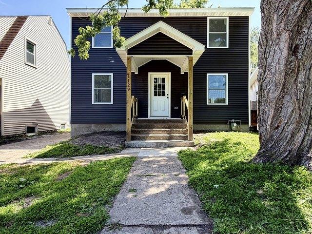 1129 8th Ave, Clinton, IA 52732