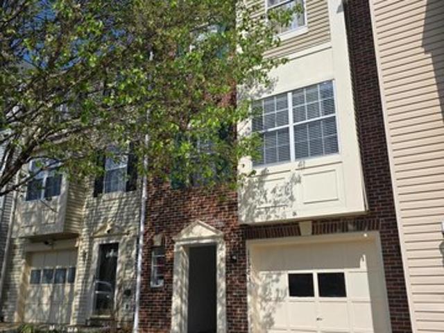 11203 Kings Crest Ct, Fredericksburg, VA 22407