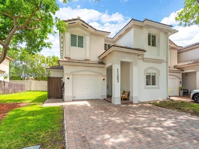 11203 NW 73rd Ter, Doral, FL 33178