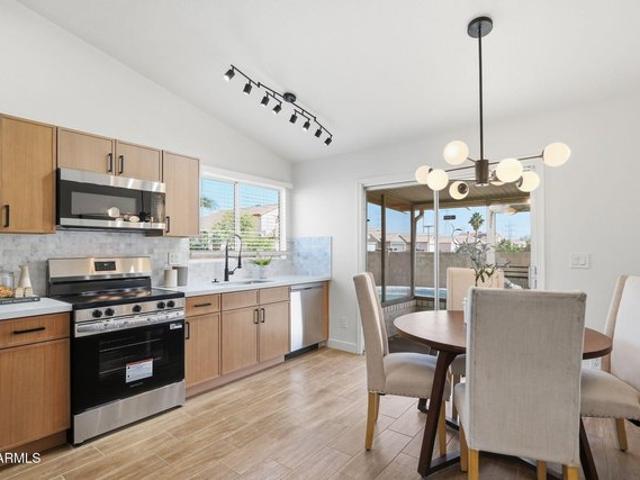 11201 W Golden Ln, Peoria, AZ 85345