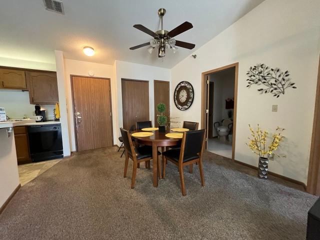 11202 W National Ave 2 Bedroom Apartment for Rent at 11202 W National Ave, West Allis, WI 53227