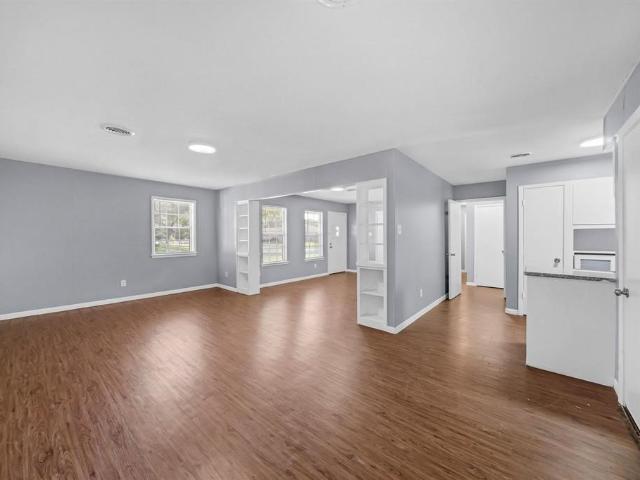 11202 Waxwing St, Houston, TX 77035 | MLS #13028