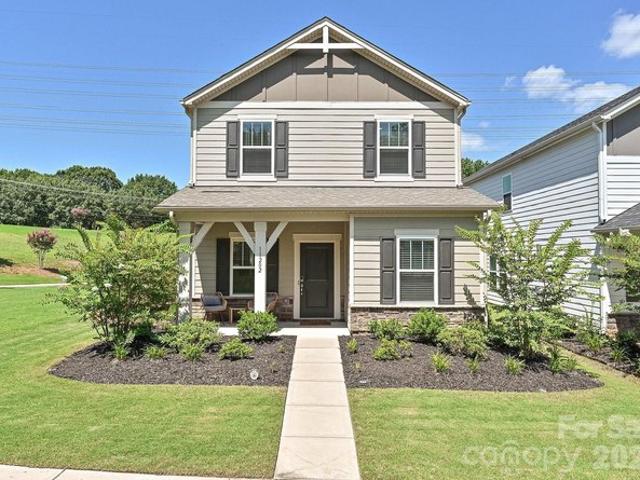 11202 Broadbent Ct, Charlotte, NC 28278