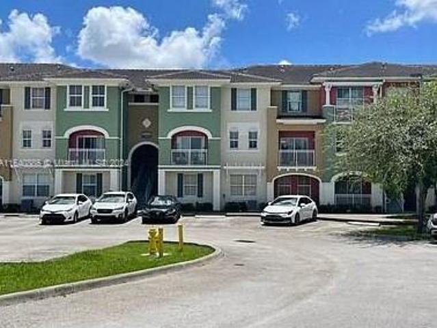 11202 NW 83rd St #220, Doral, FL 33178