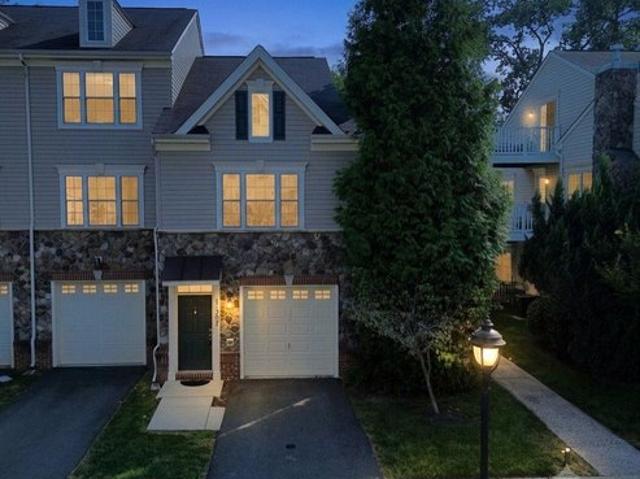 11207 Wortham Crest Cir, Manassas, VA 20109