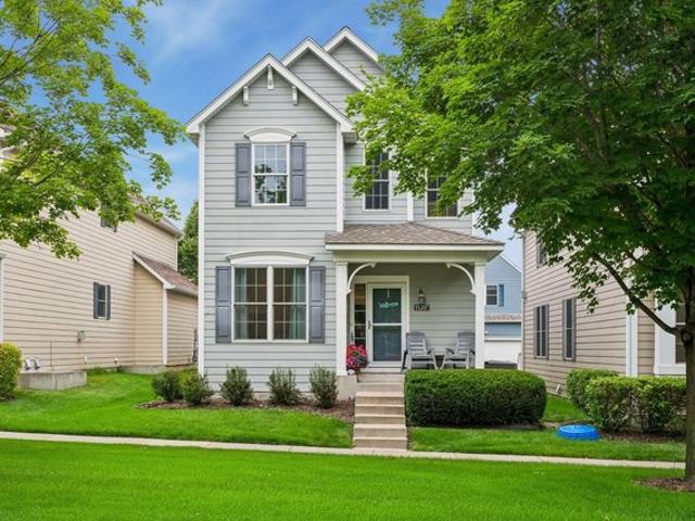 11207 Beechwood Ln, Woodbury, MN 55129