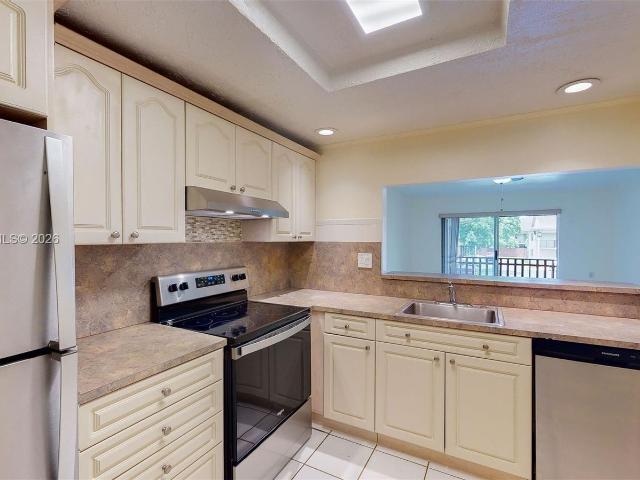 11207 SW 88th St, Unit 217A, Miami, FL 33176 | MLS #A12001 | Compass