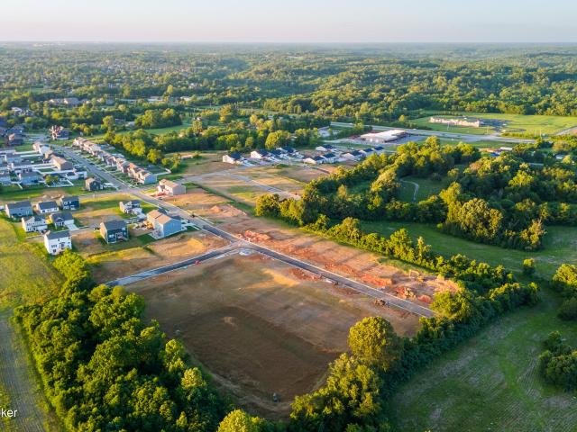 11204 Kaufman Farm Dr