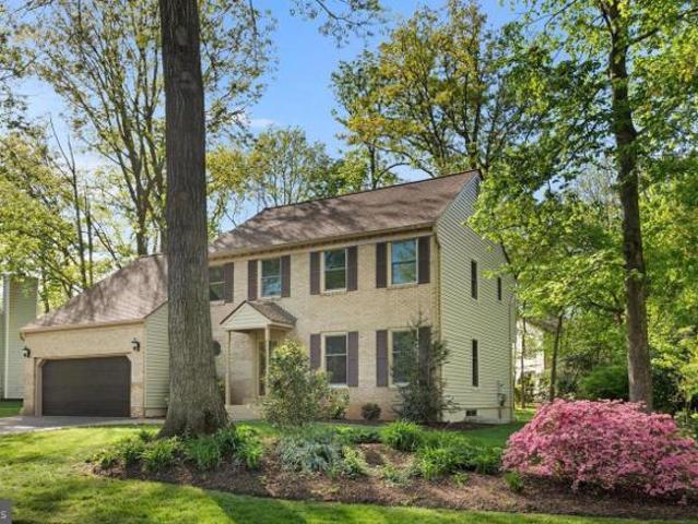 11204 Longwood Grove Dr, Reston, VA 20194
