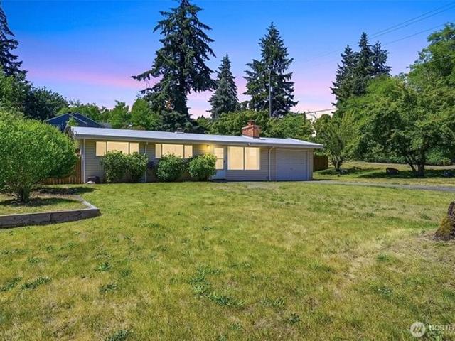 11205 4th Pl S, Burien, WA 98168