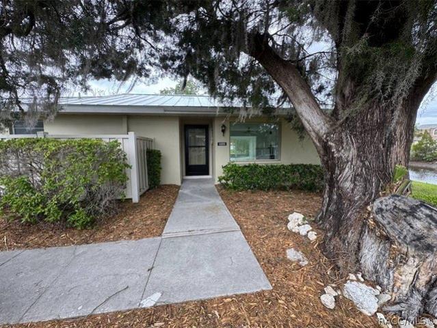 11205 W Bayshore Dr, Crystal River, FL 34429