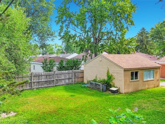 11205 W Clements Circle