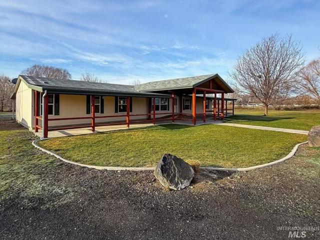 11205 Dally Ln, Middleton, ID 83644