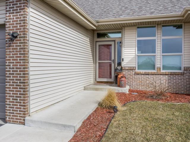 11206 N Shoes Way
