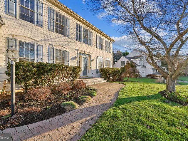 11208 Yardley Pl, Ijamsville, MD 21754 | Compass