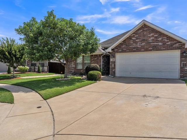 11209 Beechgrove Ct, Fort Worth, TX 76140