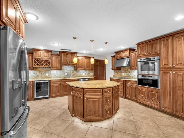 11209 Donneymoor Dr, Riverview, FL 33569 | MLS #TB8495