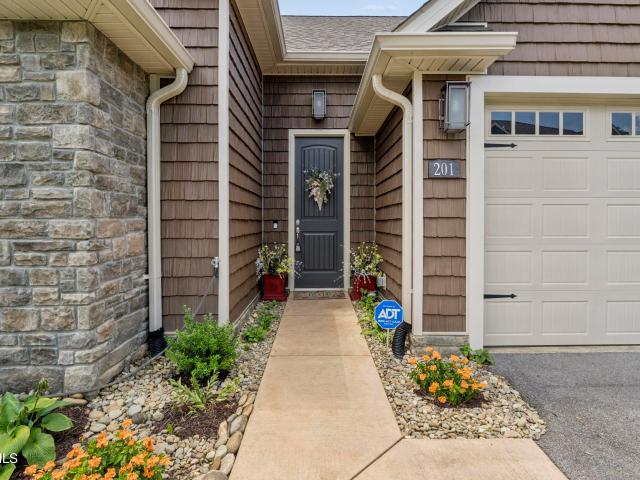 1120 Miller Drive Unit 201