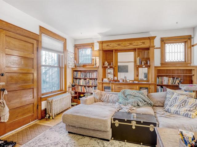 1120 N Clarkson Street # 2