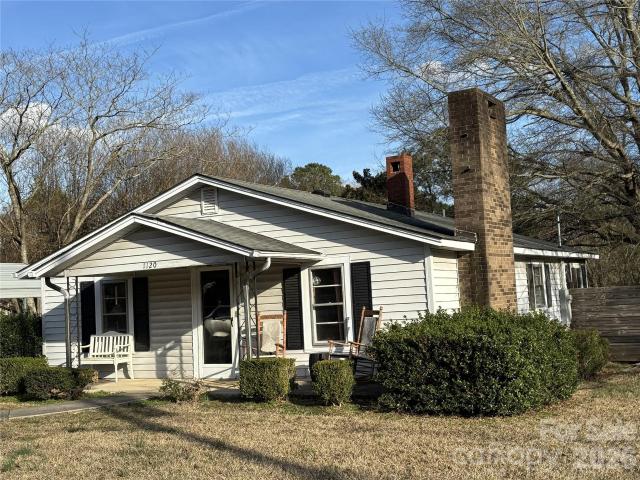 1120 N Main Street