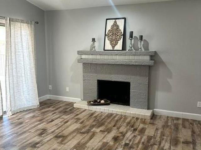 1120 N Val Vista Drive # 28