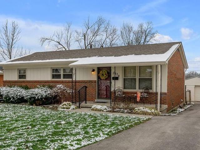 1120 Centurian Rd, Lexington, KY 40517