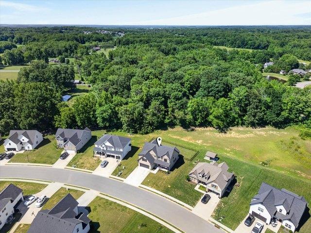1120 Chagford Dr, Clarksville, TN 37043