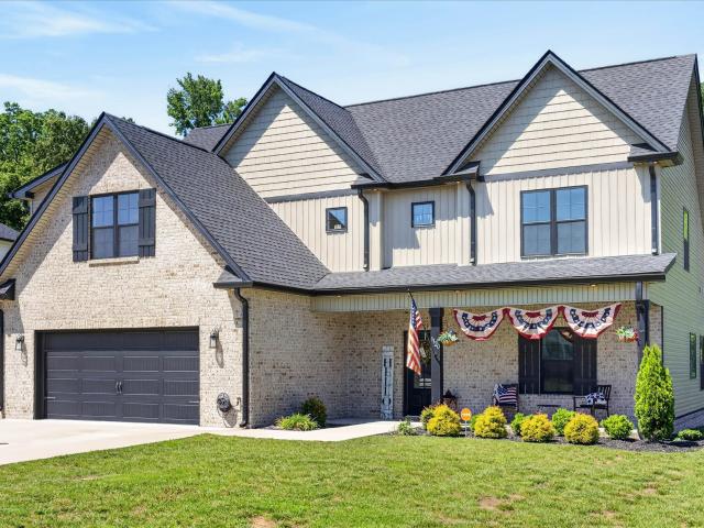 1120 Chagford Dr