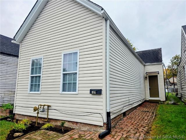 1120 Chartres Street