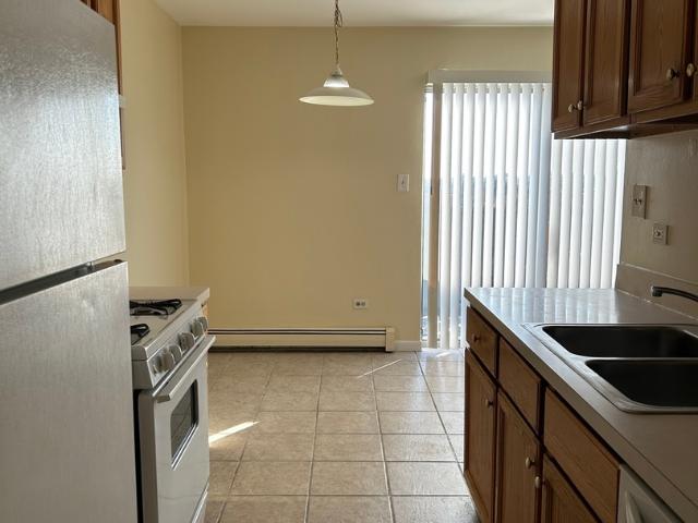 1120 Copperfield Ln, Unit E, Schaumburg, IL 60193 | Compass