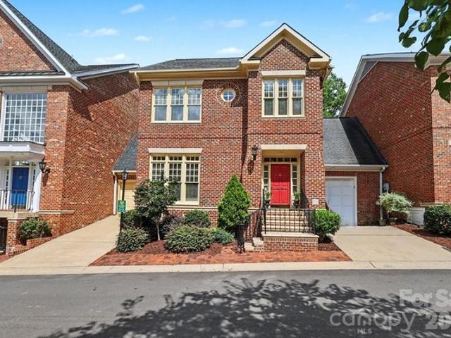 1120 Dilworth Crescent Row, Charlotte, NC 28203