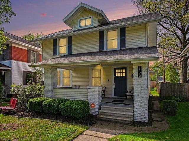 1120 E Ewing Ave, South Bend, IN 46613