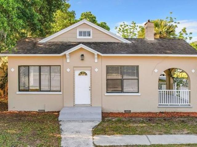 1120 E Orange Ave, Eustis, FL 32726