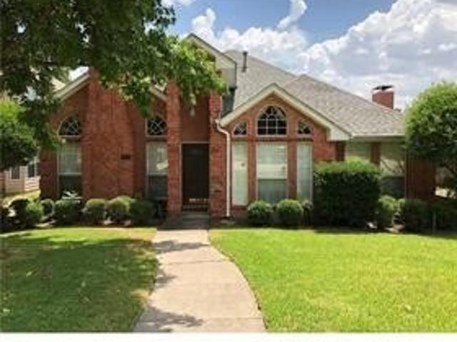 1120 Emily Ln, Carrollton, TX 75010