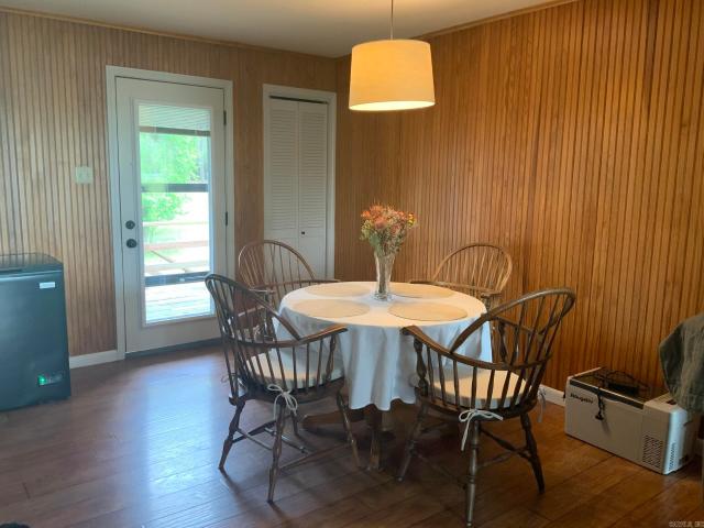 1120 Lakeshore Drive
