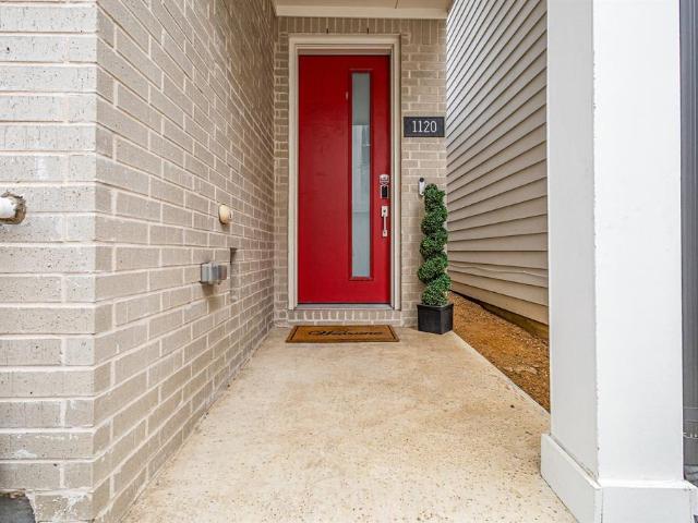 1120 Lavender Ridge