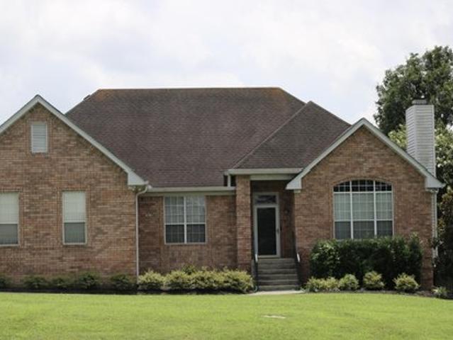 1120 Lea Cir, Lebanon, TN 37087