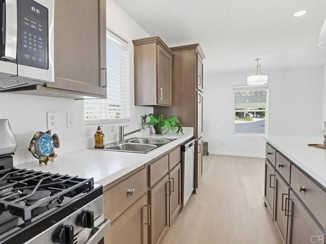 1120 Pepper Dr, El Cajon, CA 92021