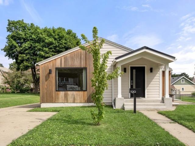 1120 Prairie St, Adel, IA 50003